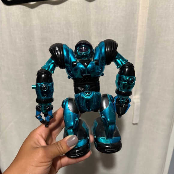 wowee | Toys | Wowee Blue And Black Robot Action Figure 200s | Poshmark
